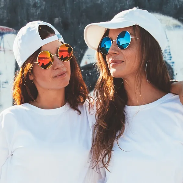 MYM.fans (Avis) : Fonctionnement & Secrets du Réseau Privé