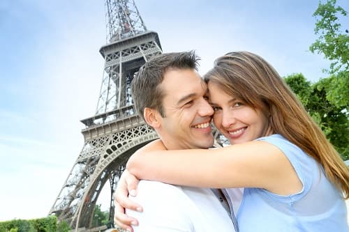 Le Plan Ultime pour Organiser vos Retrouvailles Surprises